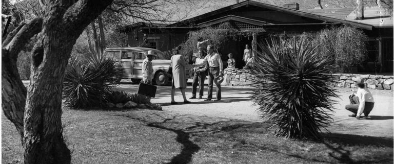 What is a Dude Ranch? Your Complete Guide to an Unforgettable Vacation ...